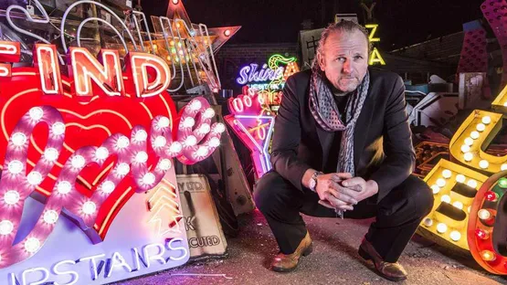 Chris Bracey | Widewalls