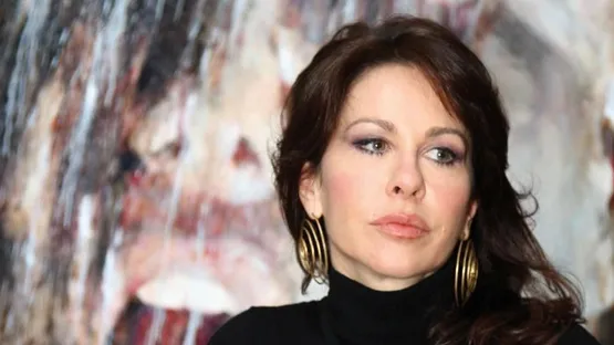 Francesca Leone | Widewalls