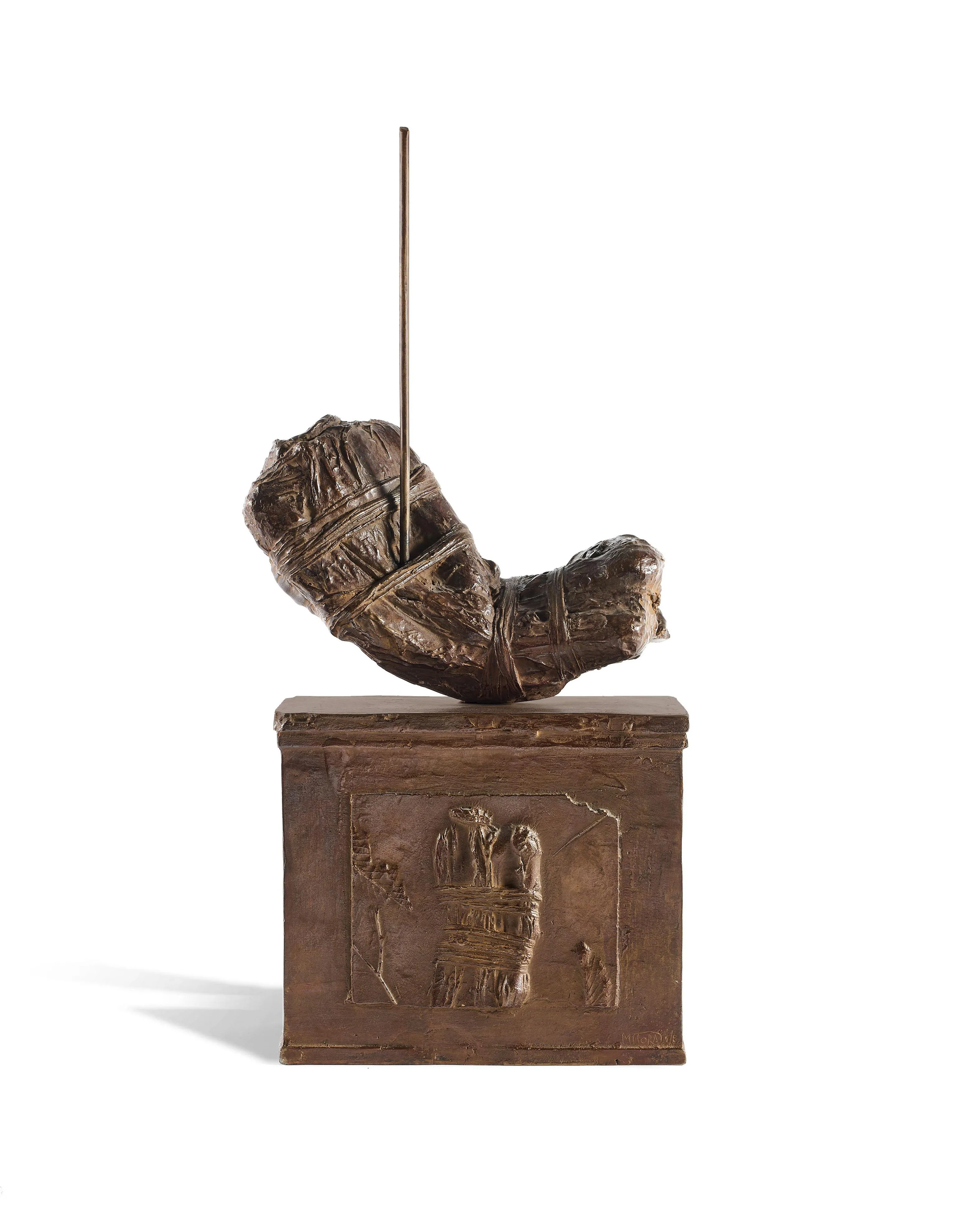 Trophy II | Widewalls