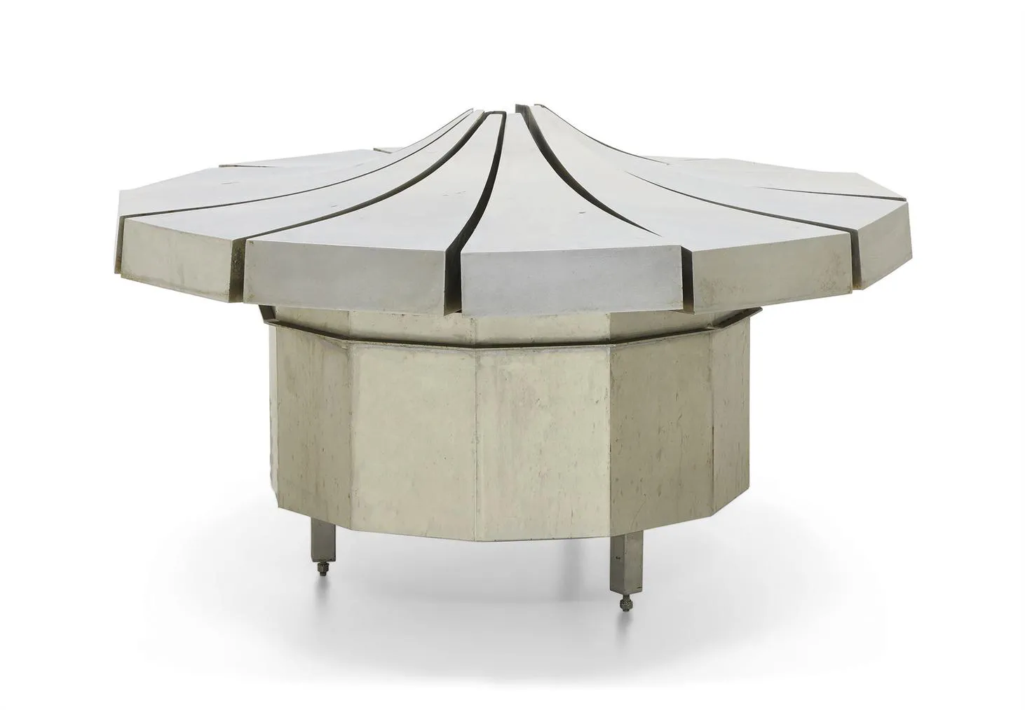 Fontaine 12 Triangles Concaves Avec Ecoulement Exterieur (Fountain 12 ...