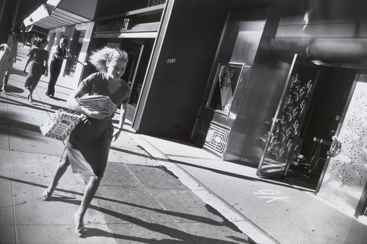 Garry Winogrand - 5 Articles | Widewalls