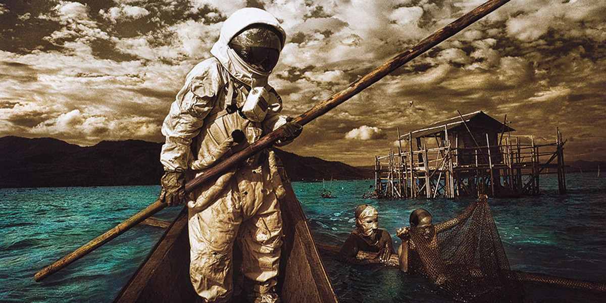 Emmanuel Santos - 0 Murals | Widewalls