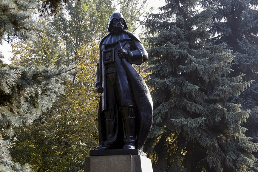 Artist Alexander Milov Transforms Lenin Monument into a Darth Vader ...