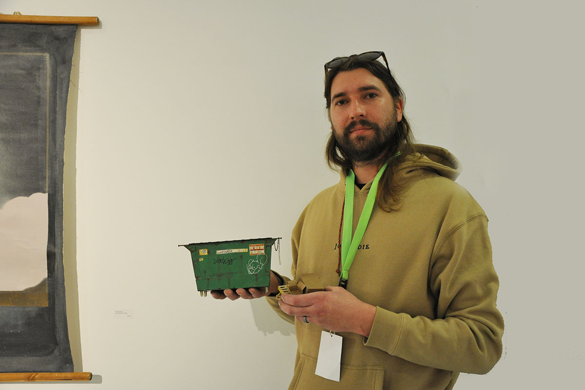 Inside the Miniature World of Drew Leshko at Urvanity 2017 | Widewalls