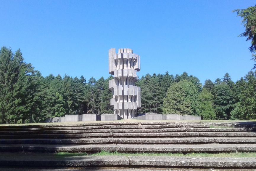 Kozara Monument Museum Slag Om Kozara Mrakovica TracesOfWar.nl