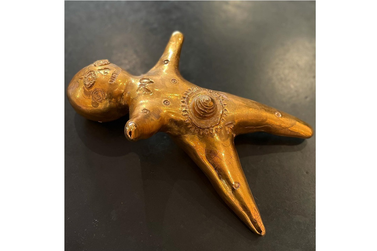 Police Are Investigating Theft of Grayson Perry’s Alien Baby Sculpture ...