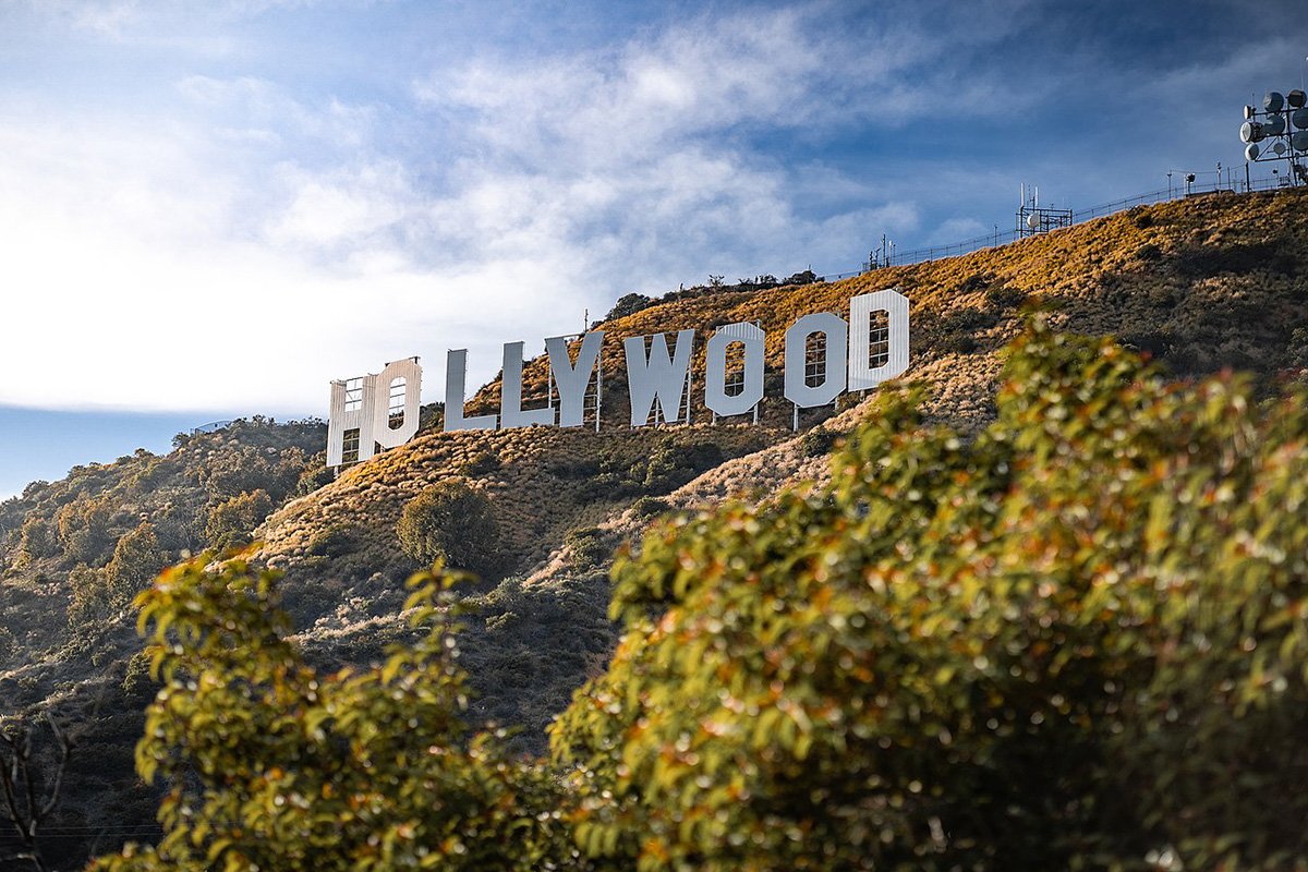 Art Dealer François Ghebaly Expands to a New Hollywood Gallery | Widewalls Art Dealer François Ghebaly Expands to a New Hollywood Gallery | Widewalls
