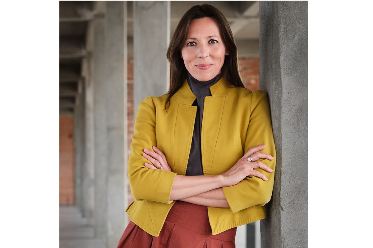 Jenny Moore Named Founding Director of Tinworks Art | Widewalls Jenny Moore Named Founding Director of Tinworks Art | Widewalls